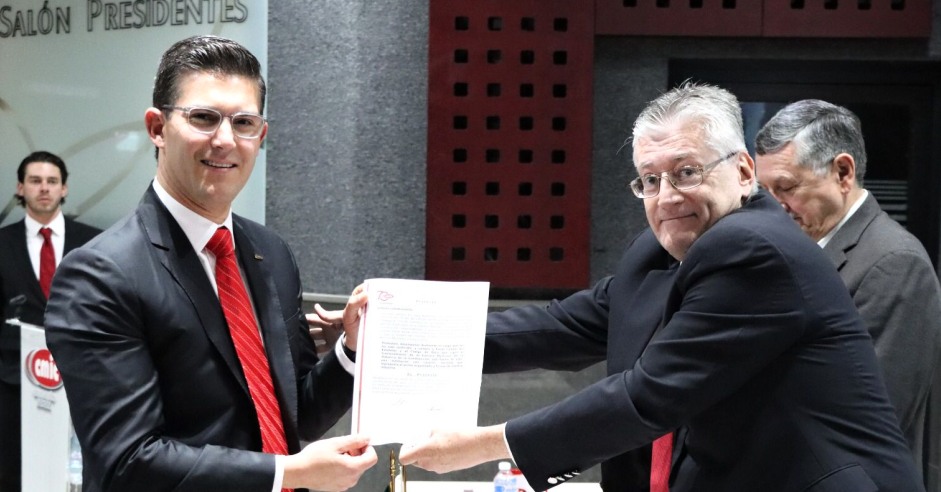 Adrián Camou Loera es el nuevo presidente de CMIC Sonora - Uniradio ...